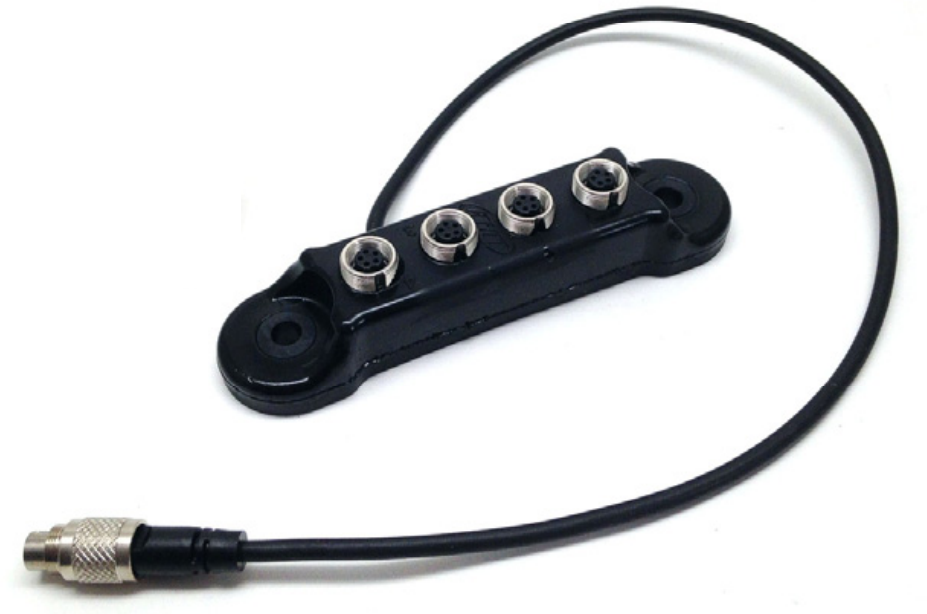 Data hub med 4 stik - Udvidelser - AiM-Racing.dk